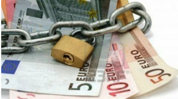 Ποια είναι η διαδικασία κατασχέσεων τραπεζικών λογαριασμών - larissanet.gr