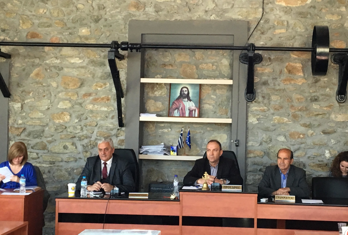 Νέο Προεδρείο στο Δημοτικό Συμβούλιο Τεμπών (ΦΩΤΟ) - larissanet.gr