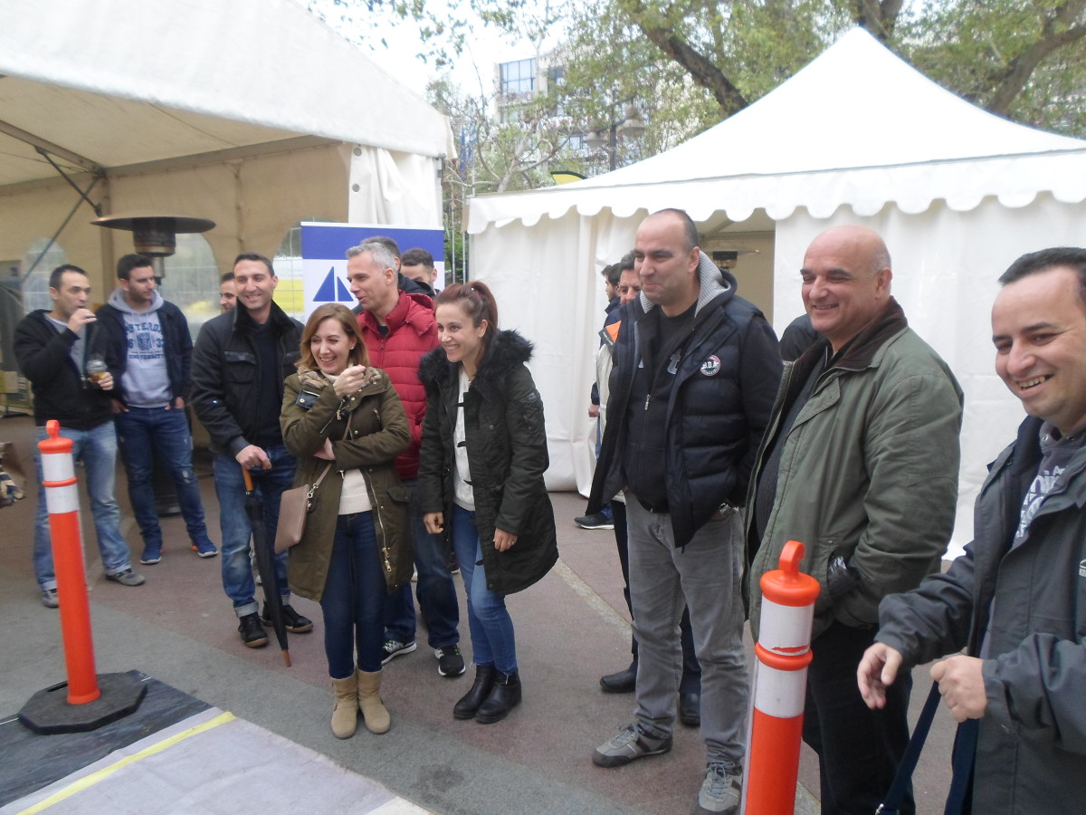 Λάρισα: Εντυπωσιακές εικόνες από τις δράσεις οδικής ασφάλειας ...