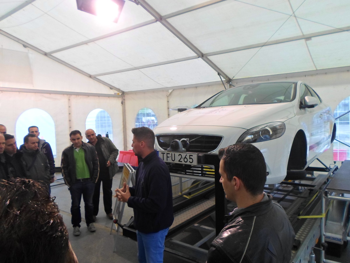 Λάρισα: Εντυπωσιακές εικόνες από τις δράσεις οδικής ασφάλειας ...