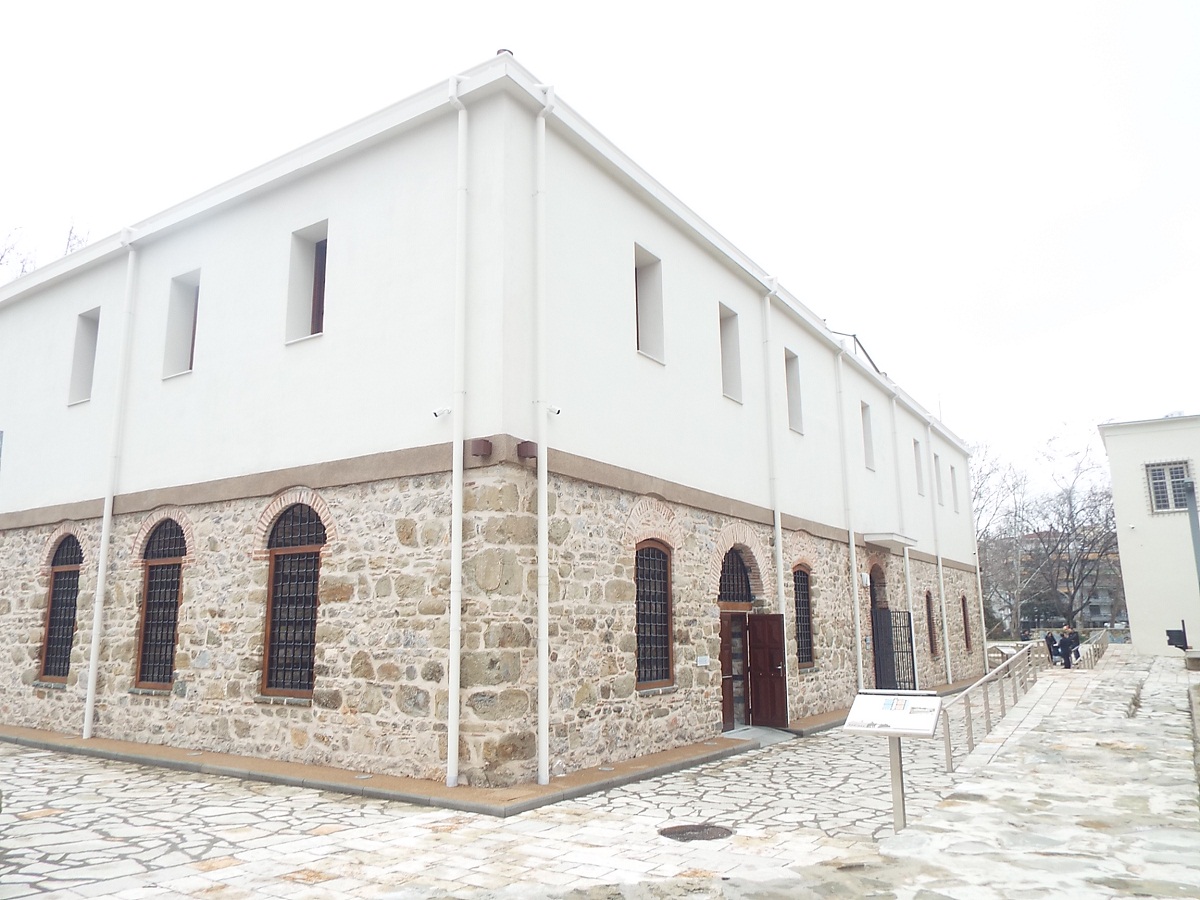 Παρουσιάζονται τα «ΤΡΙΚΑΛΙΝΑ» και τα «ΘΕΣΣΑΛΙΚΑ ΜΕΛΕΤΗΜΑΤΑ» - larissanet.gr