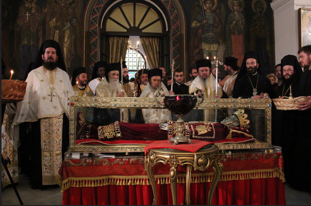 Ολοκληρώθηκε το προσκύνημα στο σκήνωμα της Αγίας Ελένης - larissanet.gr
