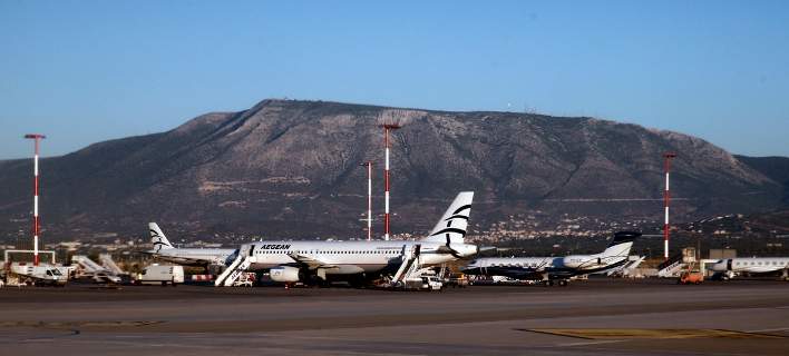 Εντυπωσιακά στοιχεία για τα ελληνικά αεροδρόμια - larissanet.gr