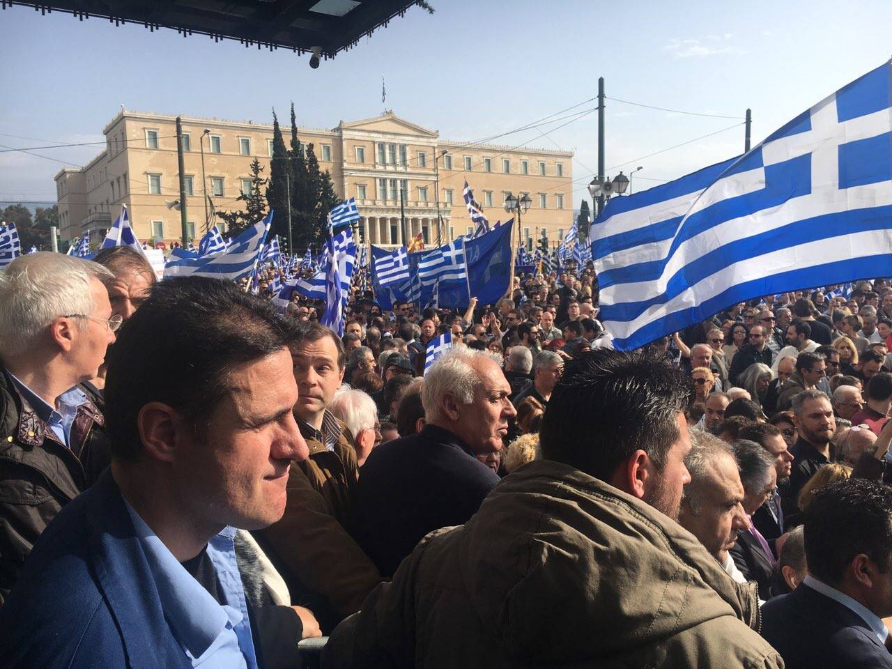 Στο συλλαλητήριο για τη Μακεδονία ο Χρ. Κέλλας (φωτ.) - larissanet.gr
