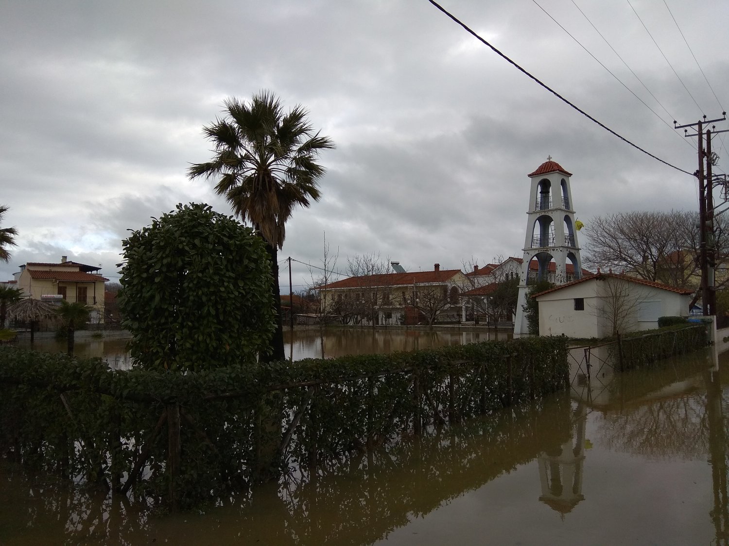 Λάρισα: Εικόνες από την πλημμύρα στα παράλια - larissanet.gr