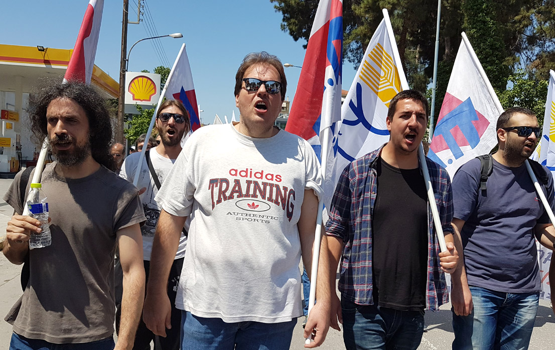 Ηχηρό μήνυμα από την Πορεία Ειρήνης στη Λάρισα (φωτ.) - larissanet.gr