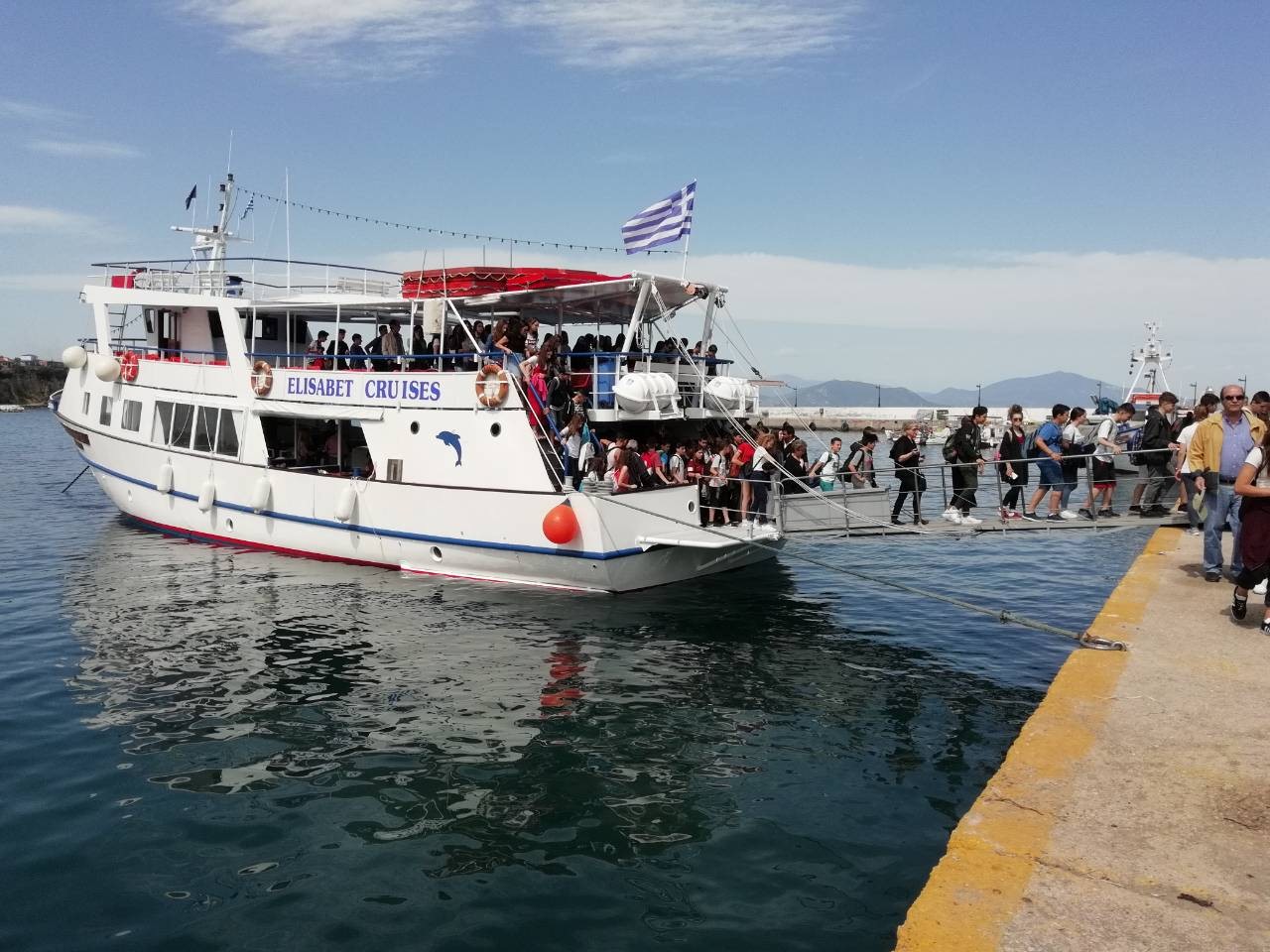 Στο Πευκί μαθητές του 9ου Γυμνασίου Λάρισας - larissanet.gr