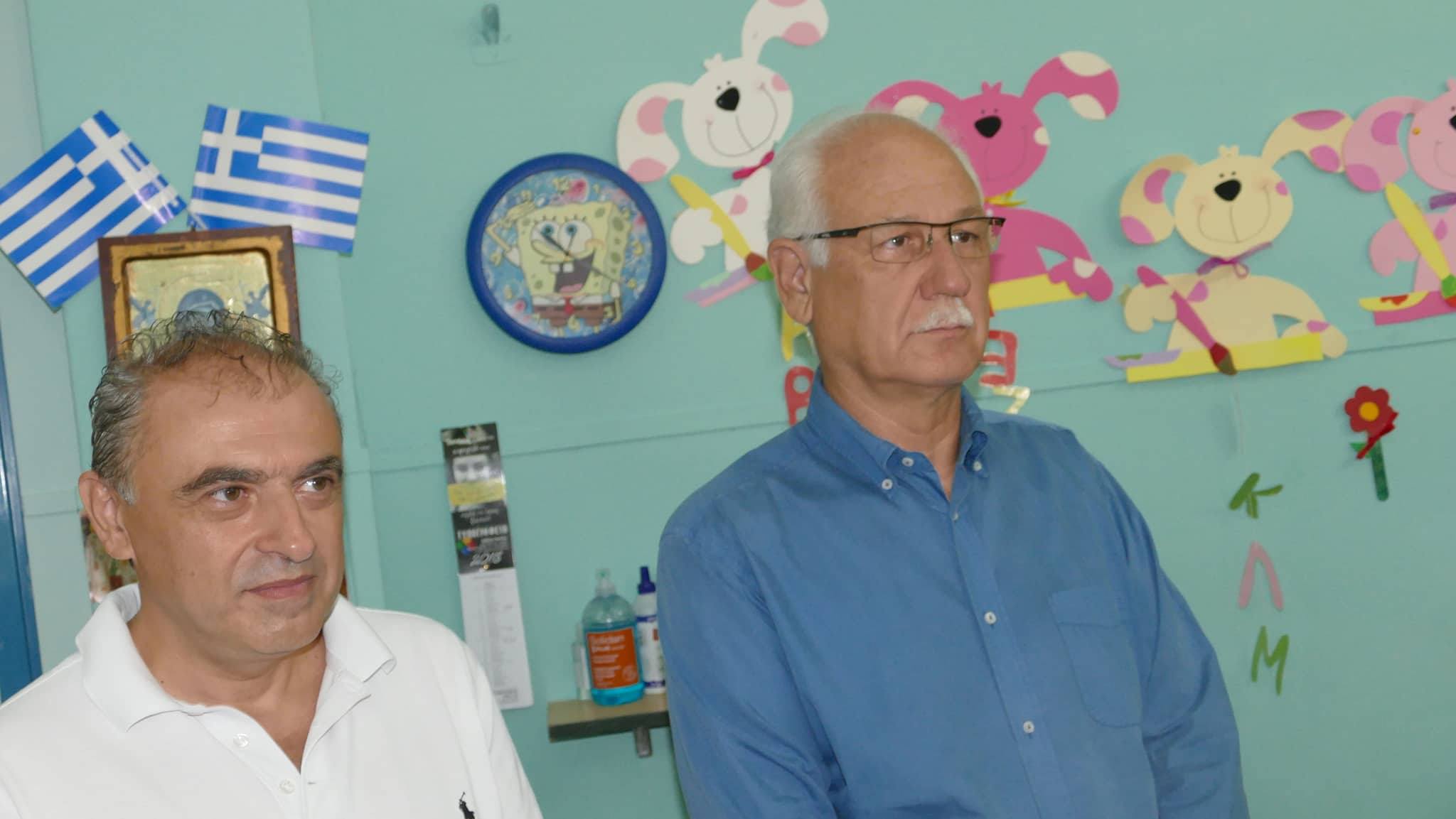 «Επίσημη» πρώτη στους Παιδ. Σταθμούς (φωτ. + βίντεο) - larissanet.gr