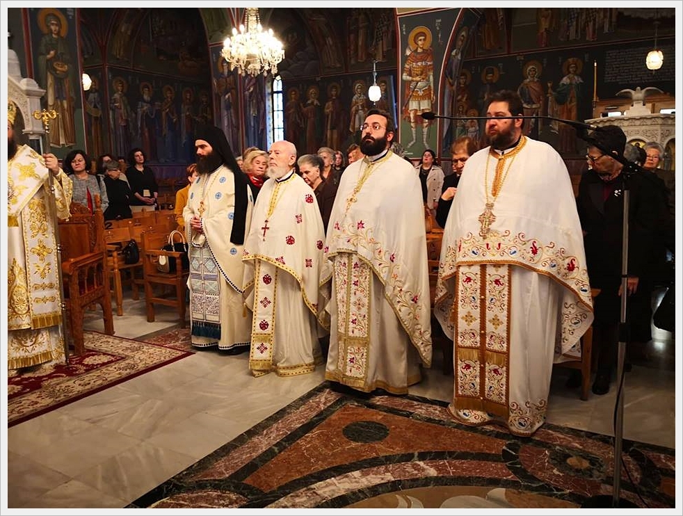 Τα Τρίκαλα τίμησαν τους εν Τρίκκη Αγίους - larissanet.gr