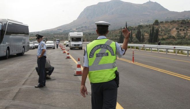 Δεκαπενταύγουστος: Τα αυξημένα μέτρα της Τροχαίας που θα ισχύσουν σε ...