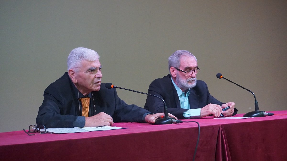 Παρουσιάστηκε το βιβλίο του Β. Τζανακάρη «Σμύρνη 1919 – 1922 ...