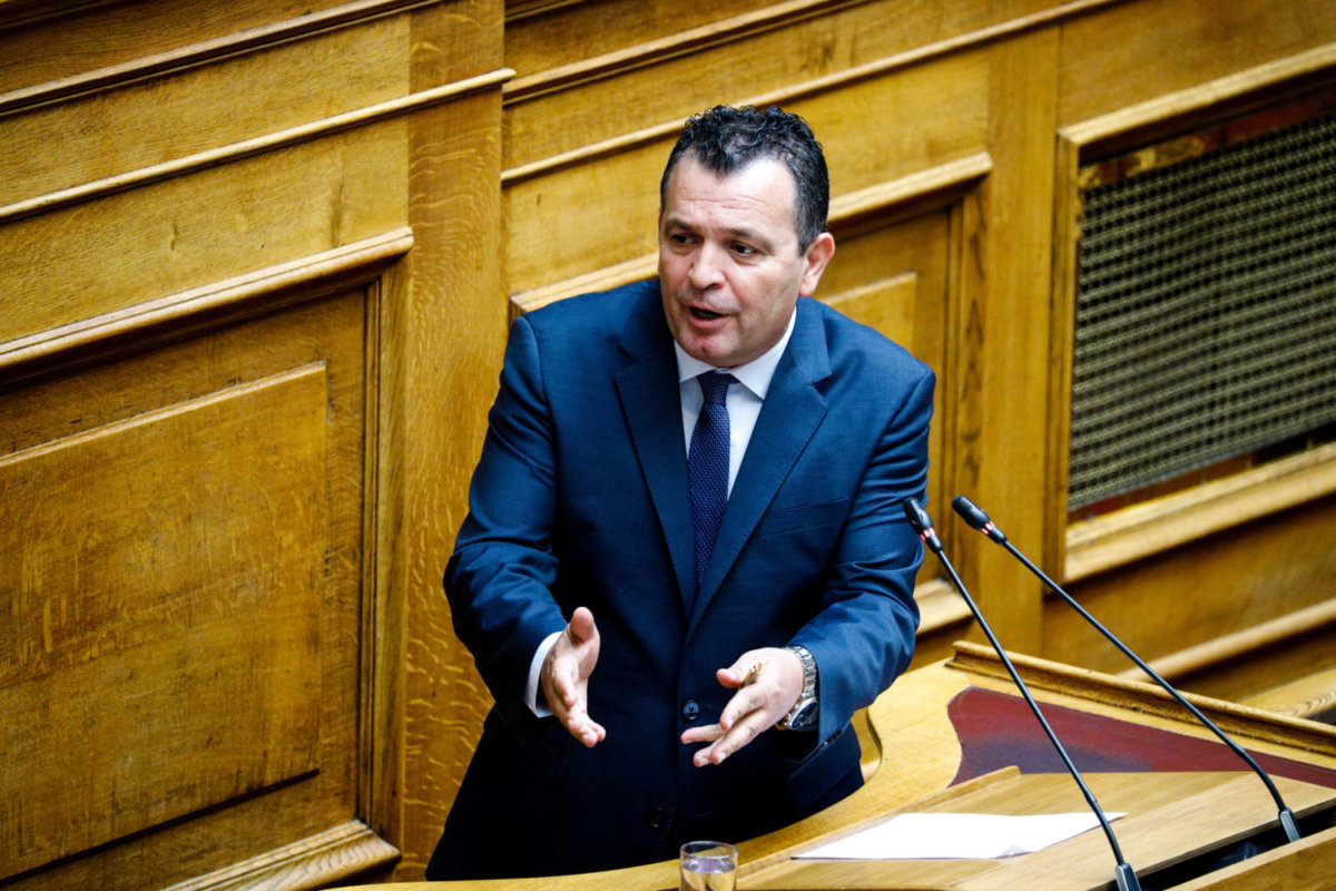 Μπουκώρος: Πρόταση μείωσης μισθωμάτων στις παραλίες - larissanet.gr