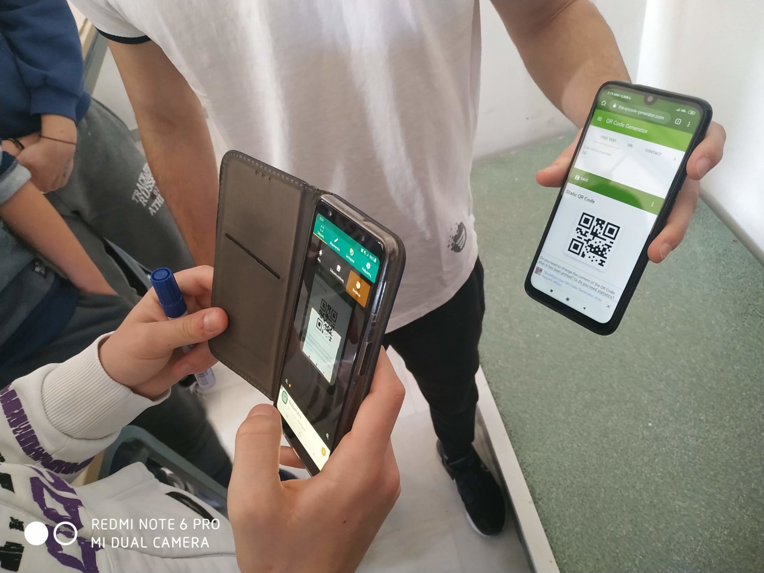 Pinium: Η μαθητική επιχείρηση που επιβραβεύει την κοινωνική δράση ...