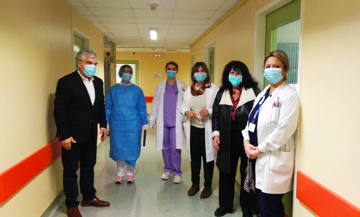 Στο Πανεπιστημιακό Νοσοκομείο Λάρισας η Άννα Βαγενά - larissanet.gr