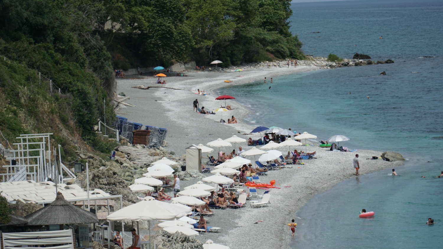 Δροσερές εικόνες από τα παράλια της Λάρισας - larissanet.gr
