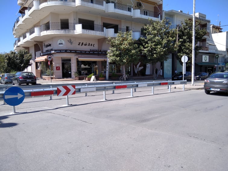Οδική Ασφάλεια και Στηθαία Ασφαλείας* - larissanet.gr