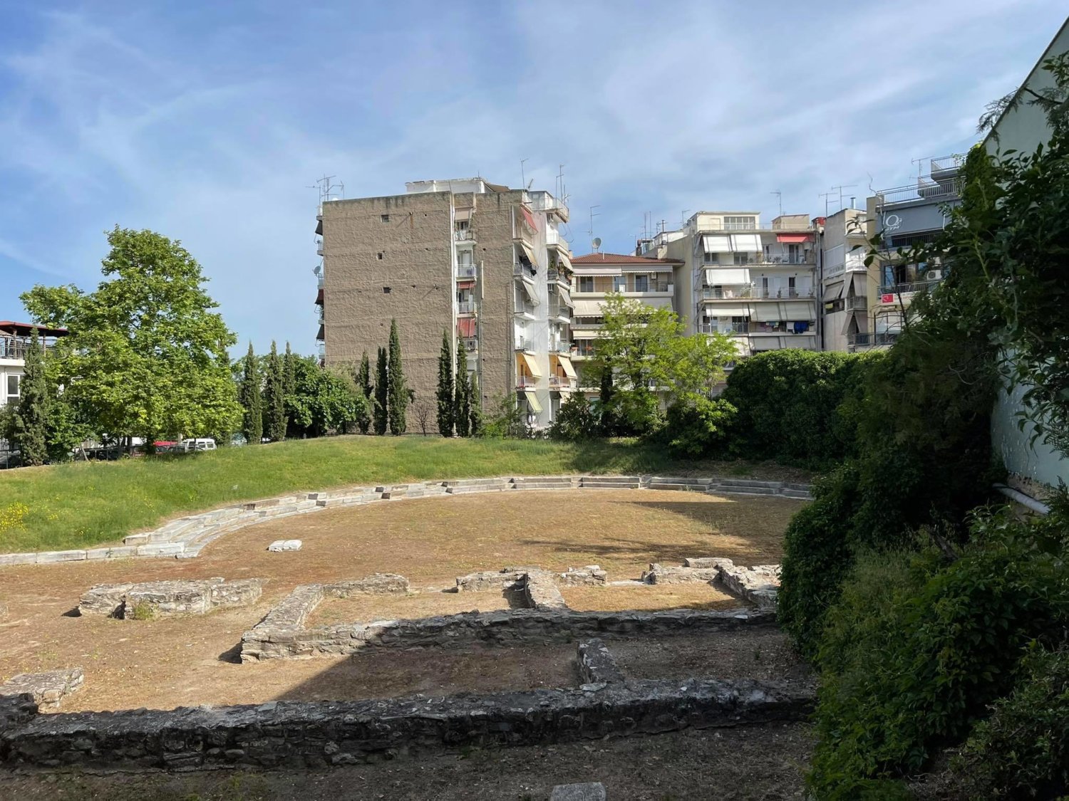 Β' Αρχαίο Θέατρο της Λάρισας: Ένα διαμάντι στο κέντρο της πόλης (φωτ ...