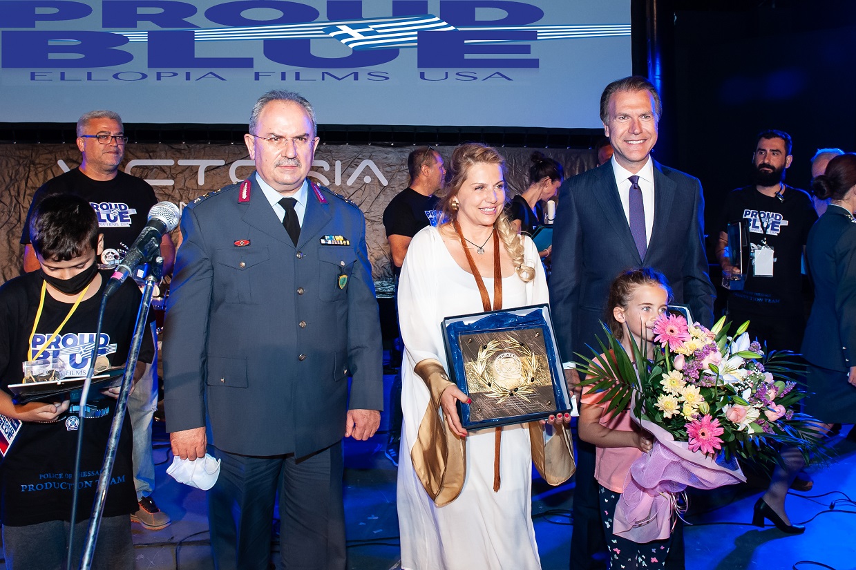 Έτσι δημιουργήθηκε το ντοκιμαντέρ «PROUD BLUE» - Στιγμιότυπα από την ...