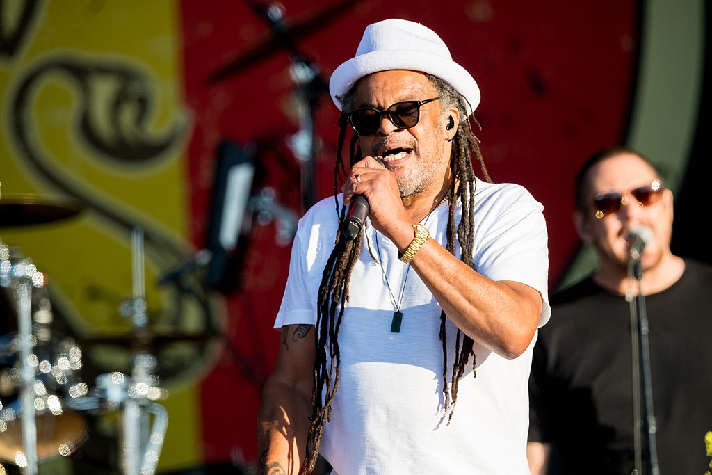 Πέθανε ο Astro, ιδρυτικό μέλος των UB40 - larissanet.gr