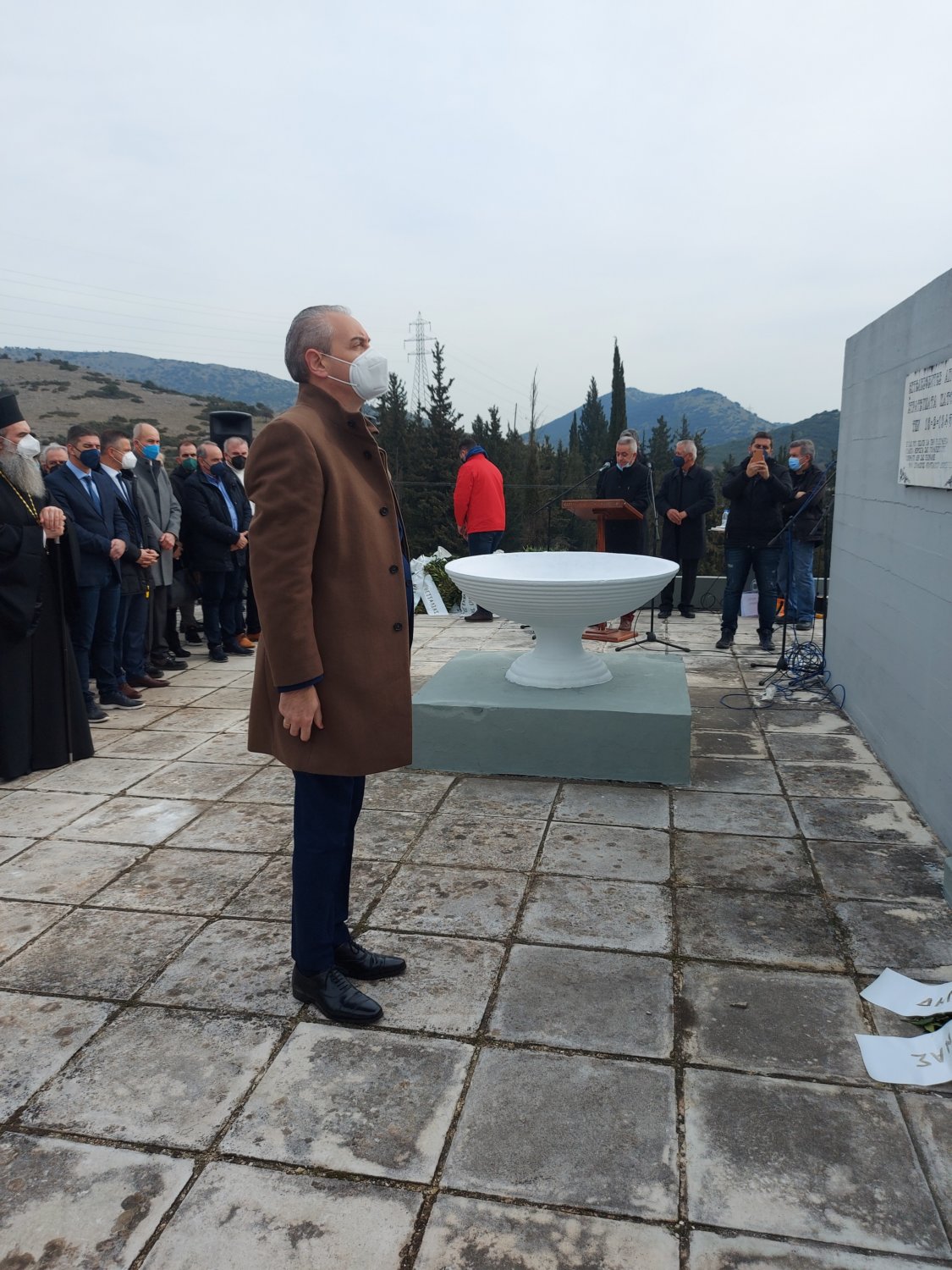 Συγκίνηση και ζωντανές μνήμες στο μαρτυρικό «Καυκάκι» - Τιμή στους 140 ...