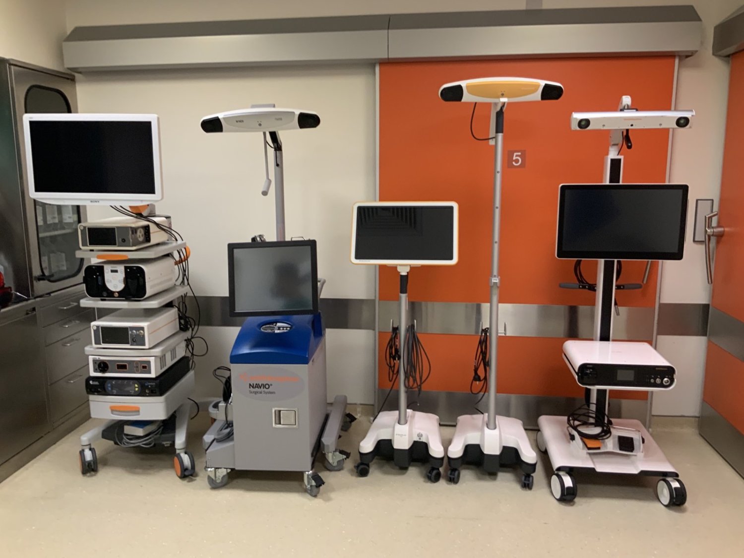 Ρομποτική χειρουργική και πραγματική νοημοσύνη (Real Intelligence) με ...