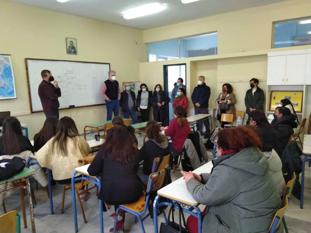 Επίσκεψη Ευρωπαίων εκπαιδευτών στο 2ο Δ.Ι.Ε.Κ. Λάρισας - larissanet.gr
