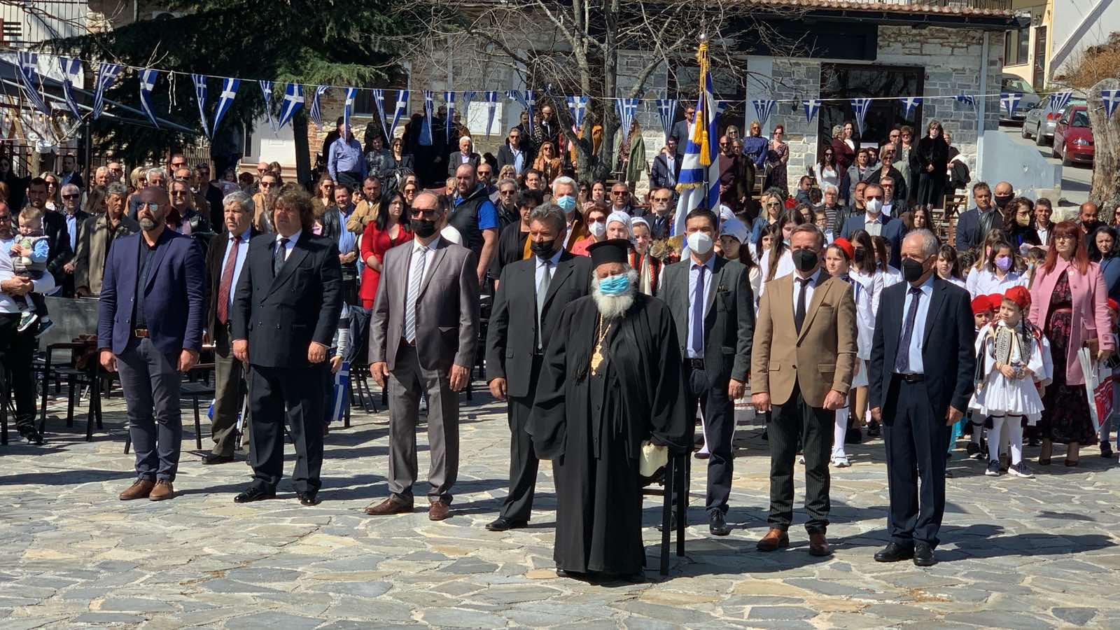 Οι εορταστικές εκδηλώσεις ανήμερα της εθνικής επετείου σε Αμπελάκια ...