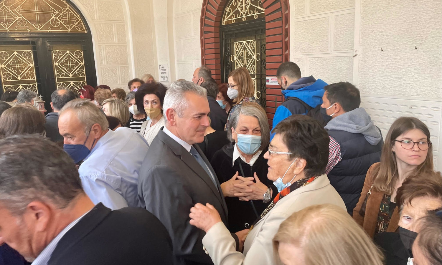 Σε Ταμπάκικα και Ελάτεια ο Μάξιμος Χαρακόπουλος: Οι χριστιανικές ρίζες ...