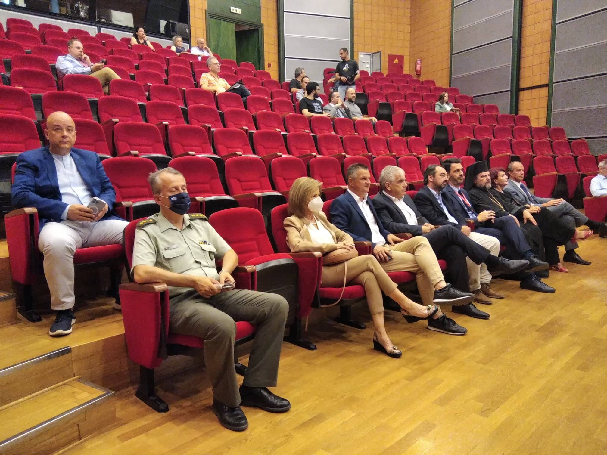 Επίτιμος Διδάκτορας του Τμήματος Ιατρικής ο Alex Spyropoulos (φωτ ...