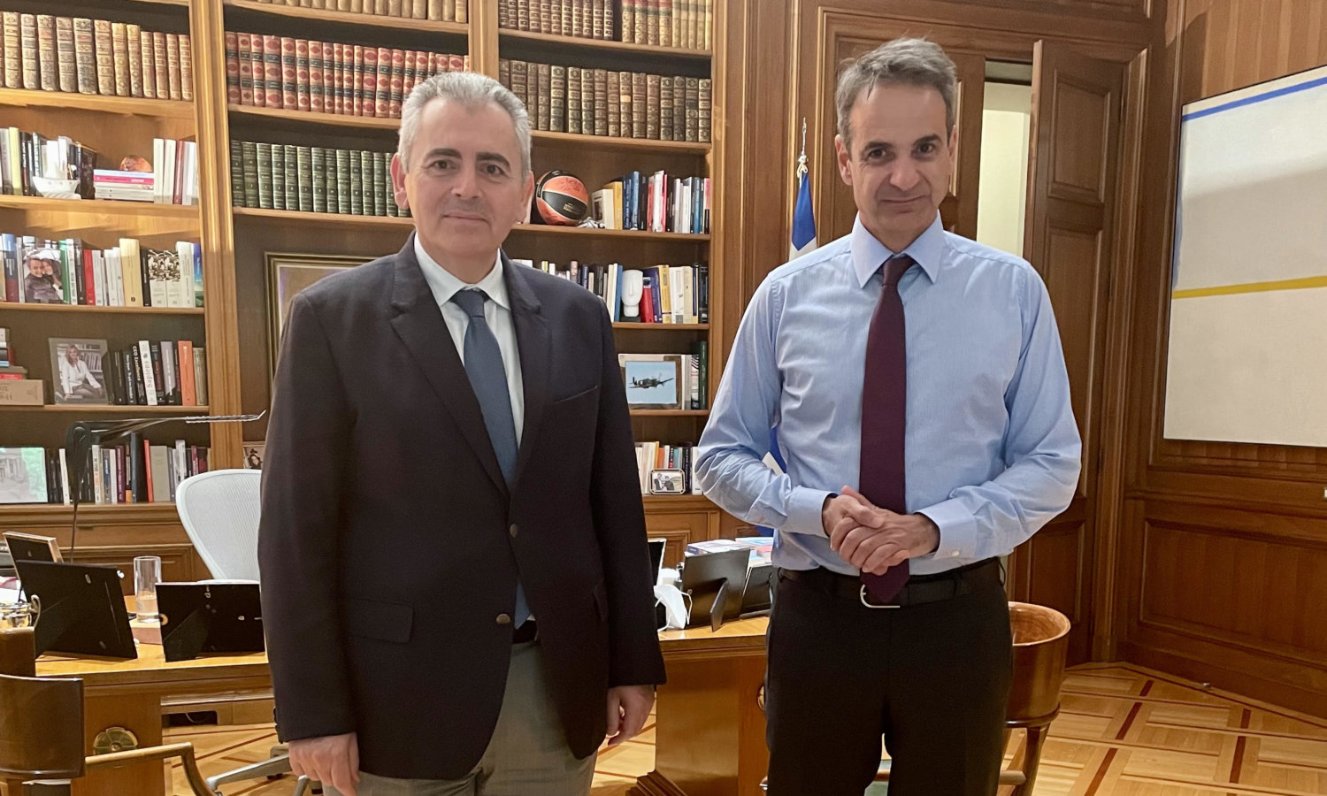 Μάξιμος Χαρακόπουλος: Η έξοδος από την εποπτεία κλείνει ένα δραματικό ...