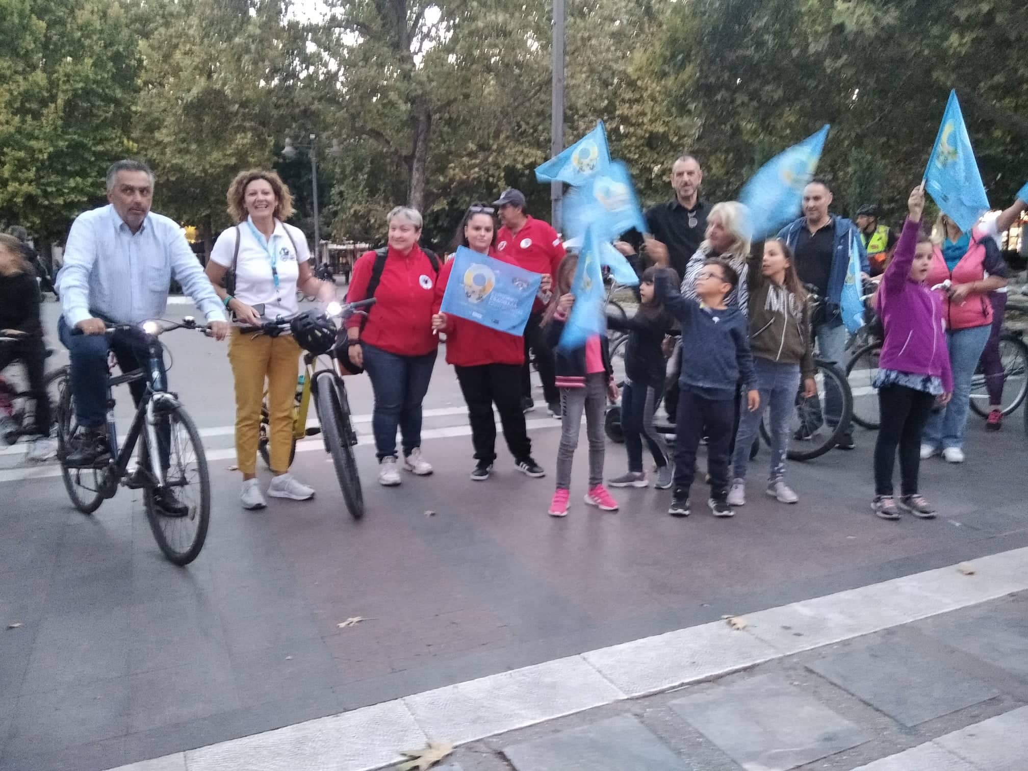 Λάρισα: «Πλημμύρισε» με ήχους και ποδήλατα η Κεντρική Πλατεία (φωτ ...