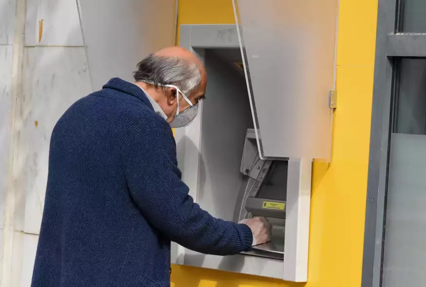 Για 1,2 εκατ. συνταξιούχους: Έρχεται πληρωμή στο τελευταίο επίδομα 200 ...