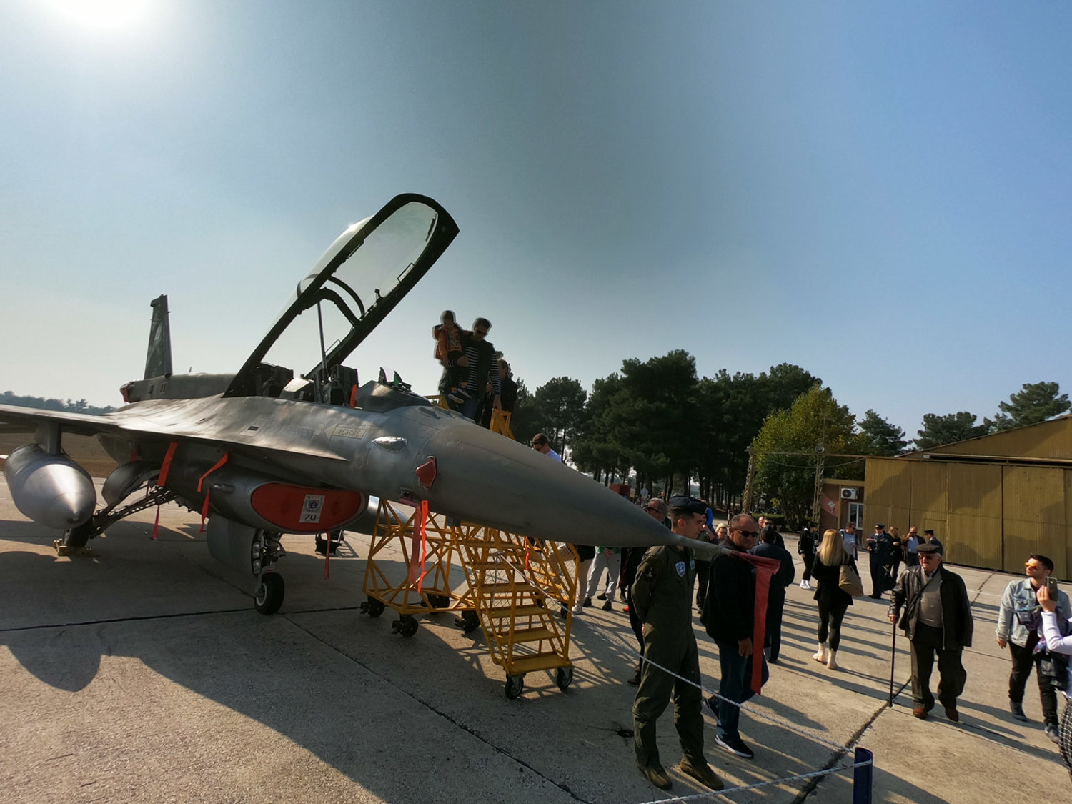 Η 110 Π.Μ. τιμά τον προστάτη της Πολεμικής Αεροπορίας Αρχάγγελο Μιχαήλ ...