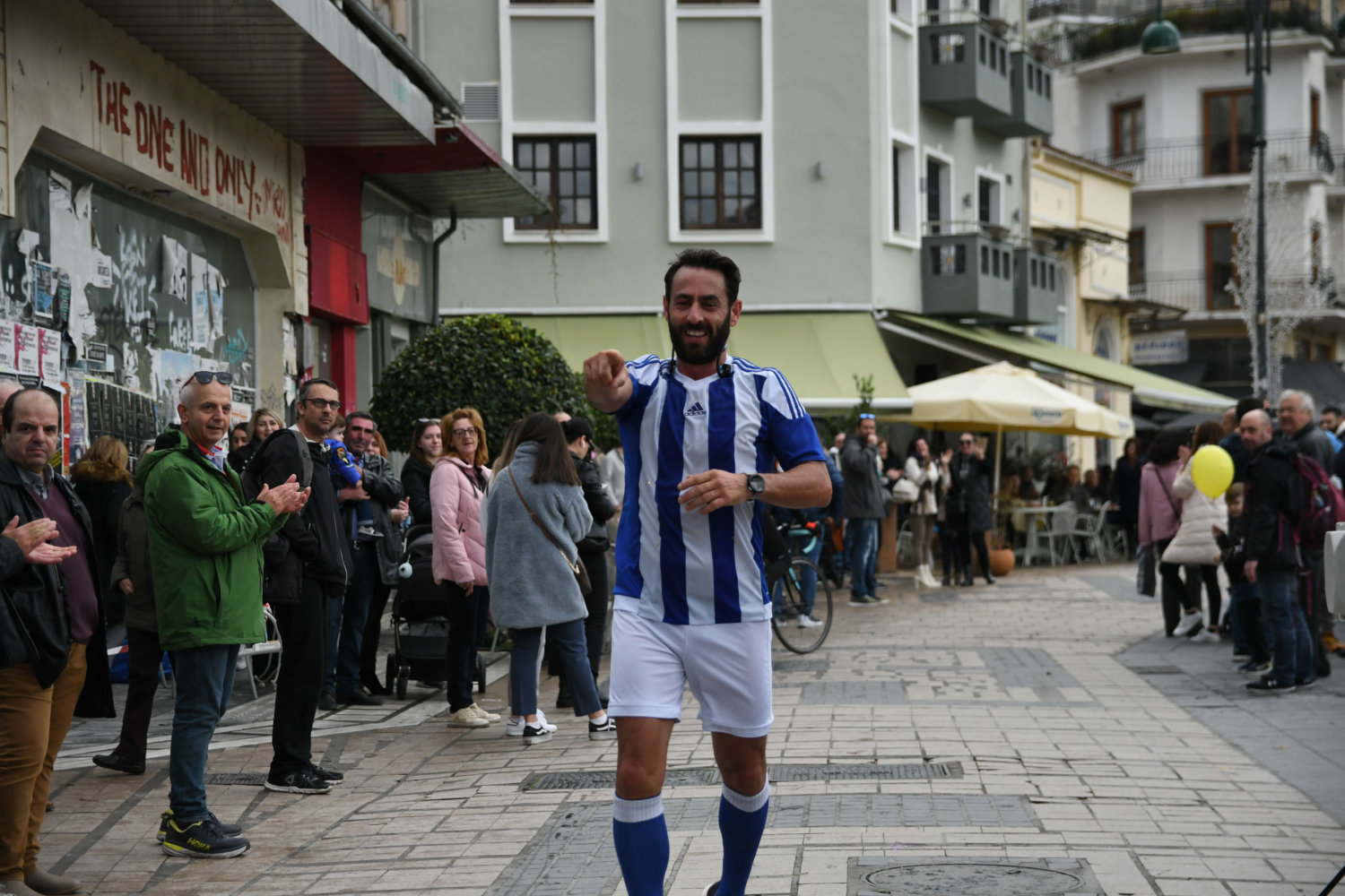 Ολοκληρώθηκε ο 18ος Ημιμαραθώνιος Τυρνάβου-Λάρισας (φωτ.) - larissanet.gr
