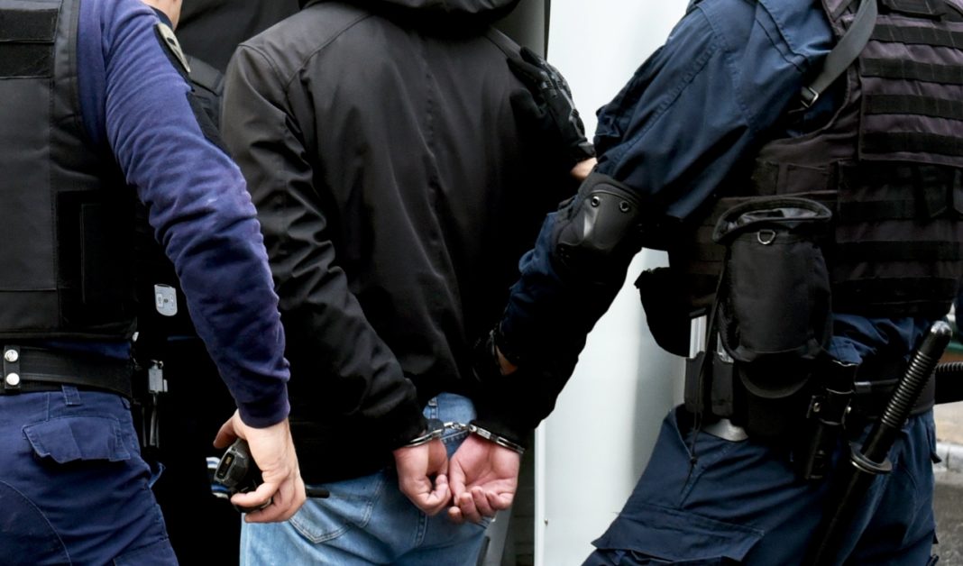 Πέντε συλλήψεις για τη δολοφονία του 35χρονου Πακιστανού – Τον σκότωσαν ...