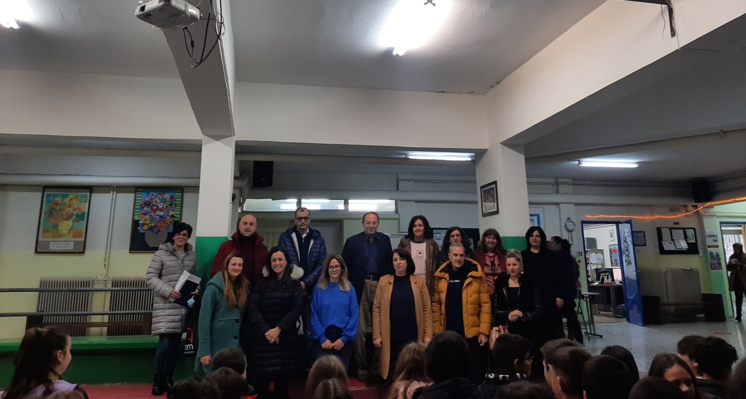 Τρόφιμα για το Κοινωνικό Παντοπωλείο Δ. Λαρισαίων συγκέντρωσε το 22ο ...