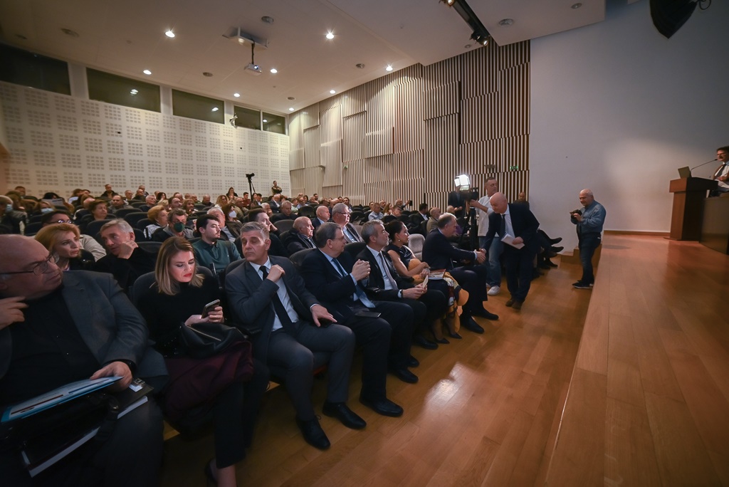 Διεθνές Επιστημονικό Συνέδριο του Βλαχόφωνου Ελληνισμού στο ΑΠΘ ...