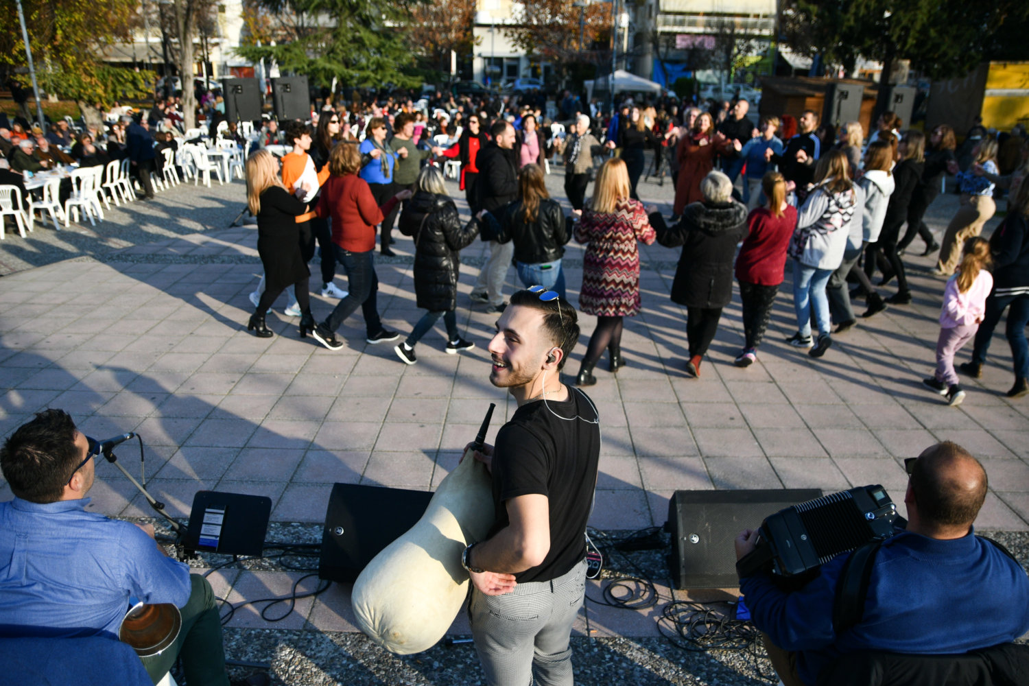 Λάρισα: Αναβίωση εθίμων Ανατολικής Ρωμυλίας στη Φιλιππούπολη (φωτ ...