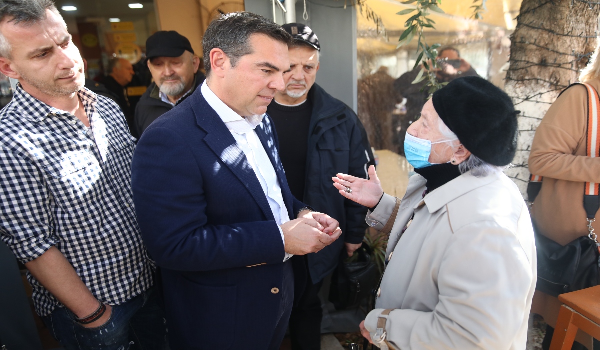 Aλ. Τσίπρας: Δέσμευση για 13η σύνταξη, απόδοση των αναδρομικών και ...
