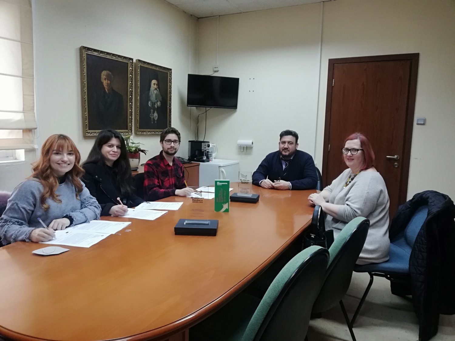 Υπογραφές συμβάσεων για την κινητή μονάδα παροχής παιδοψυχιατρικών ...