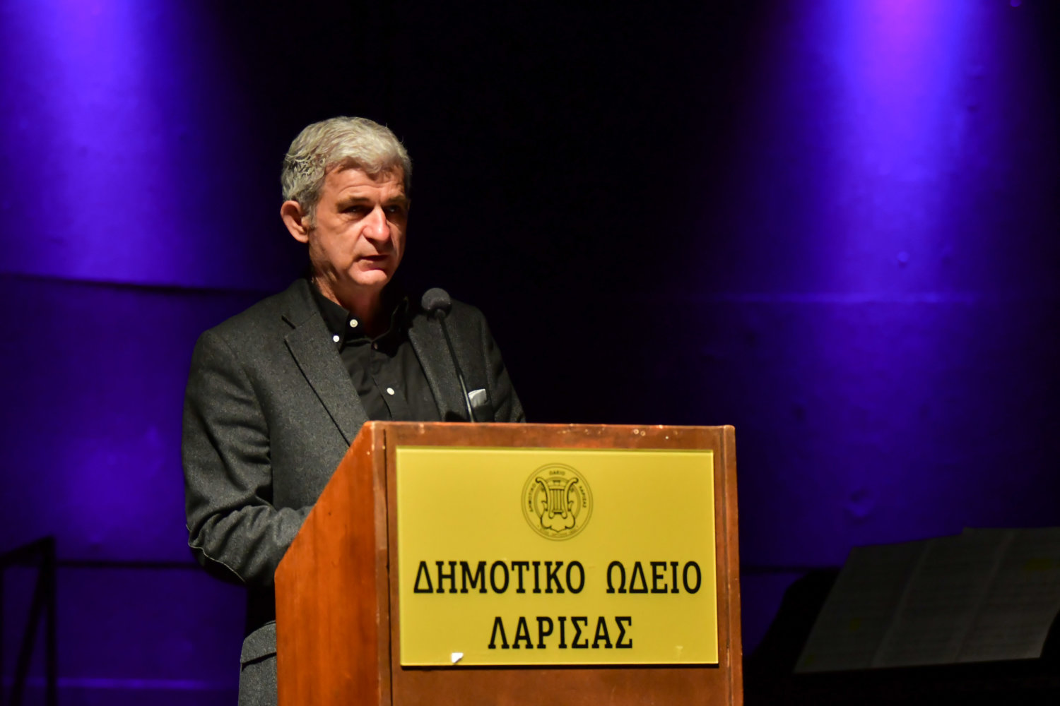 Δυνατή φωνή Λαρισαίων μαθητών ενάντια σε ρατσισμό και αντισημιτισμό ...