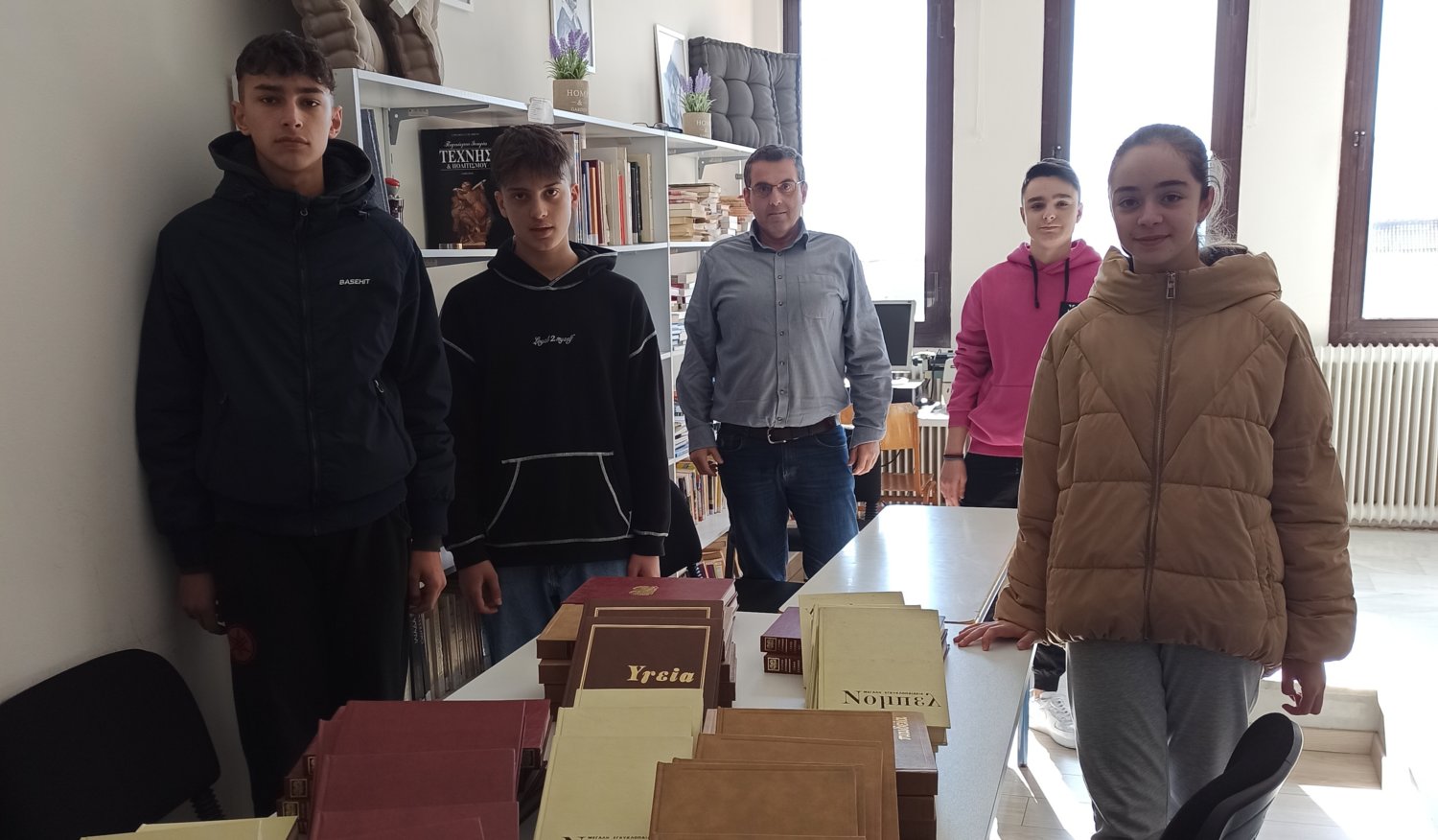 Ευχαριστίες για την προσφορά βιβλίων στο Γυμνάσιο - Λ.Τ. Βερδικούσιας ...