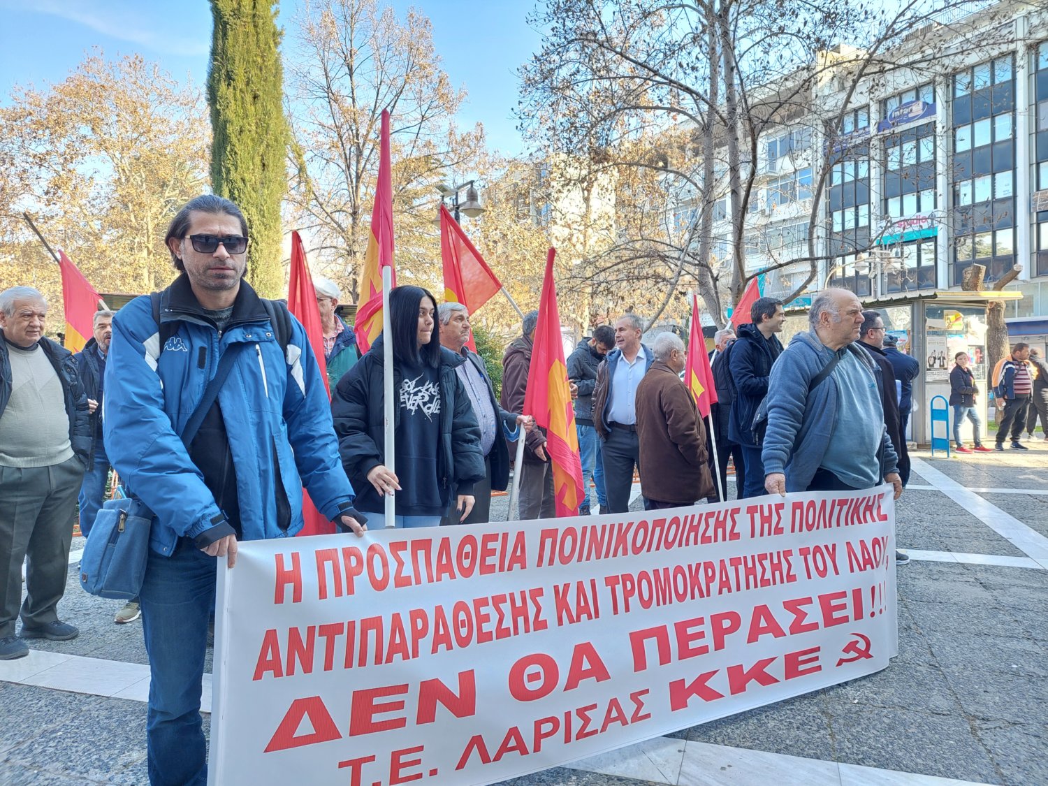 Λάρισα: Αναβλήθηκε η δίκη του Τ. Τσιαπλέ για να καταθέσει ως μάρτυρας ...