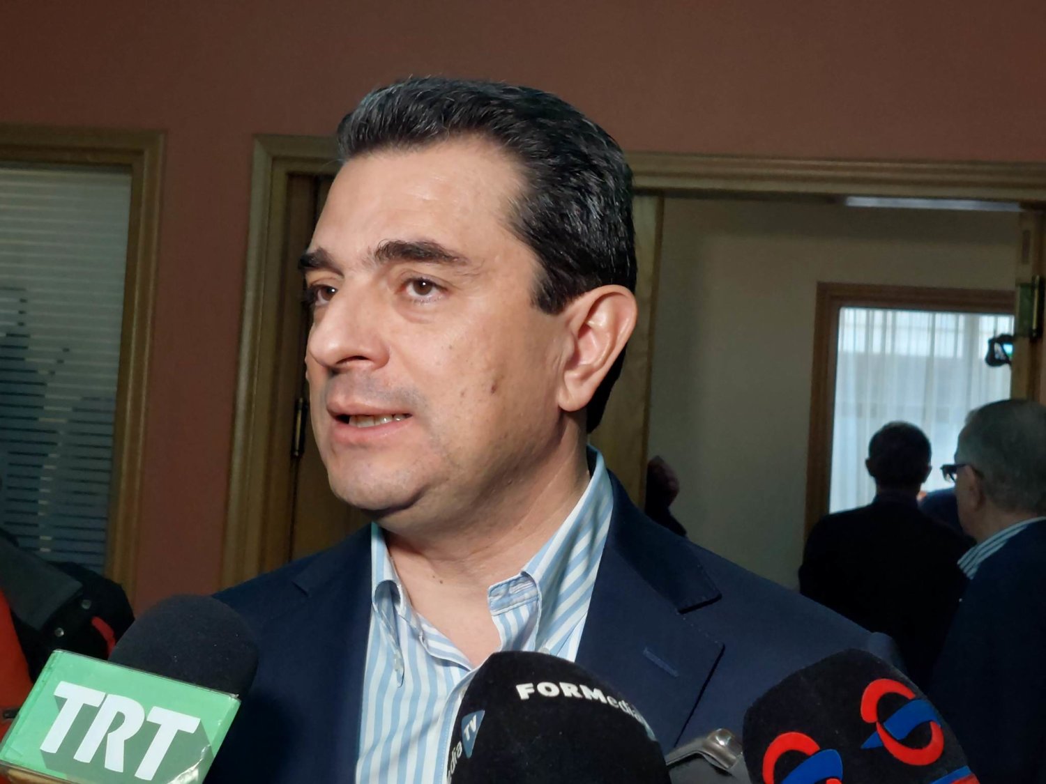 Σκρέκας από Λάρισα: Προτεραιότητα μας είναι οι αγρότες - Μικρά ...