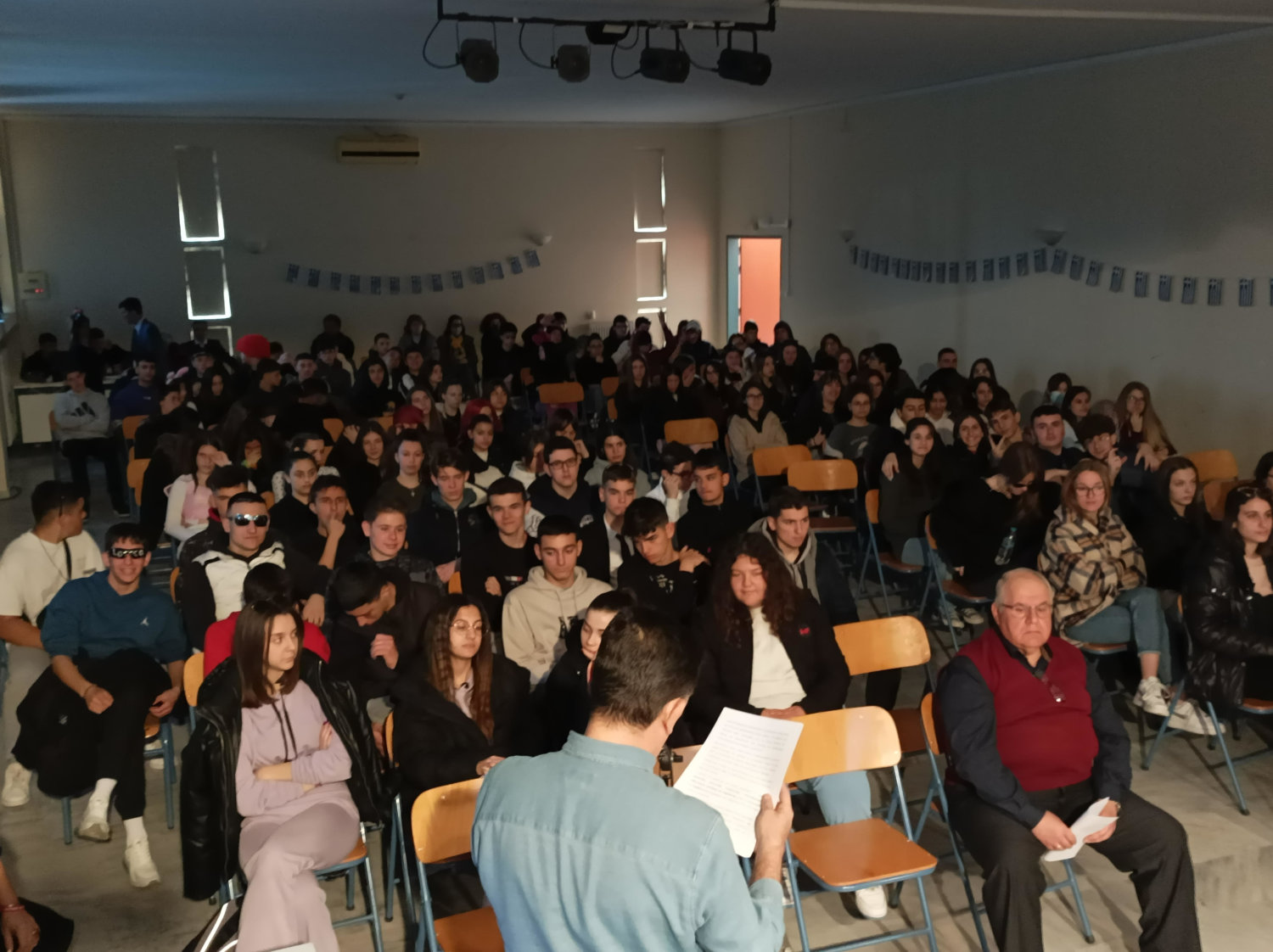 Ενημέρωση μαθητών/τριων Λυκείου Αμπελώνα για τον εθελοντισμό, την ...