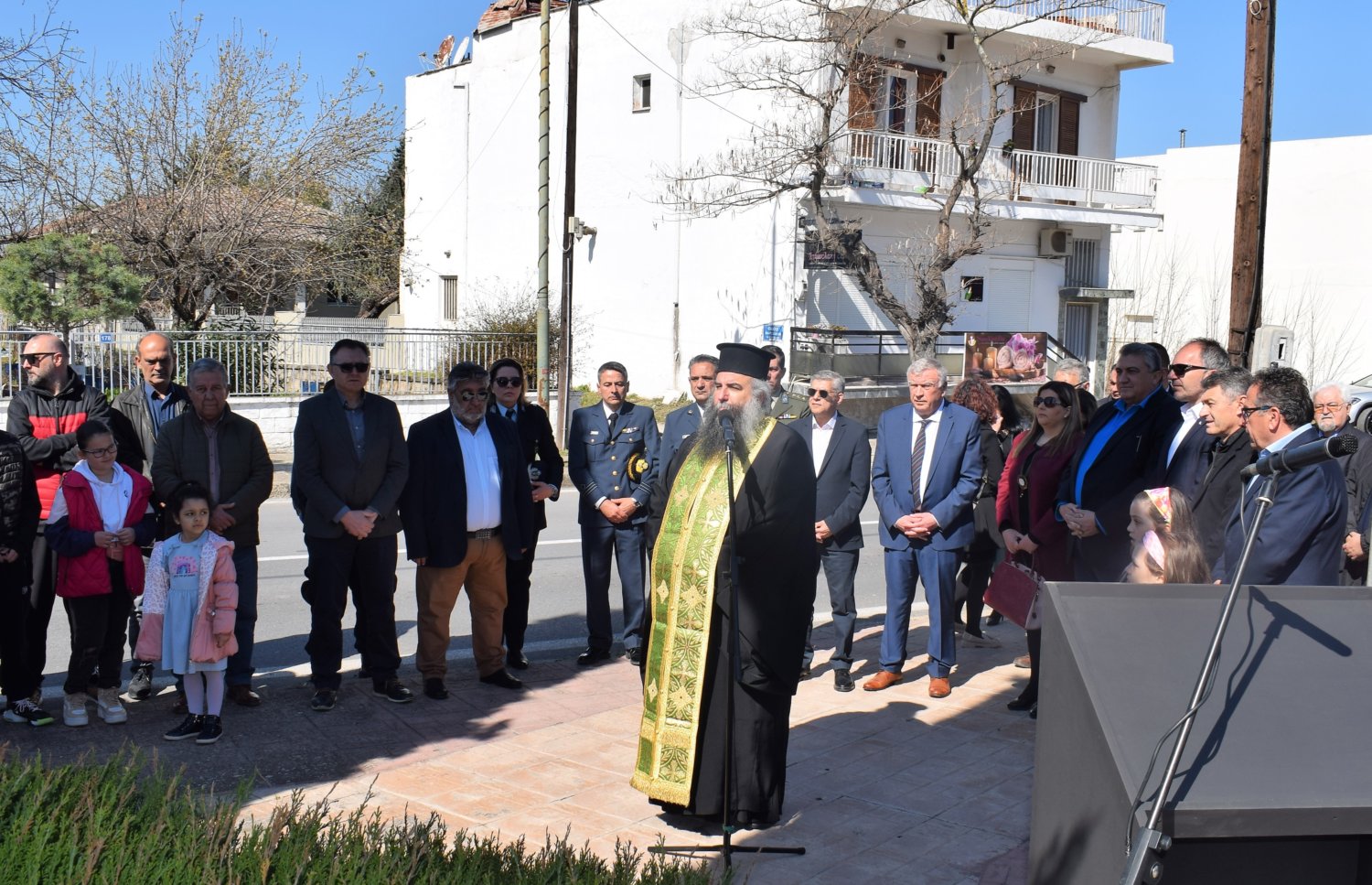Ο Δήμος Κιλελέρ τίμησε στη Νίκαια τον νεκρό αγρότη Αποστόλη Μπατάλα που ...