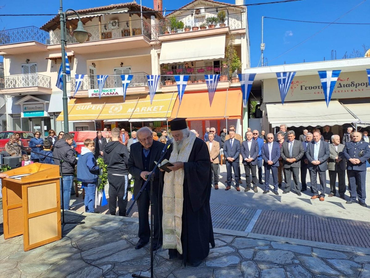 Τιμήθηκε η μνήμη του Μαρίνου Αντύπα στον Πυργετό (φωτ.) - larissanet.gr