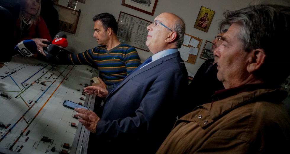 Πώς ο σταθμάρχης Λάρισας απέδειξε ότι δεν υπάρχει τηλεδιοίκηση ...