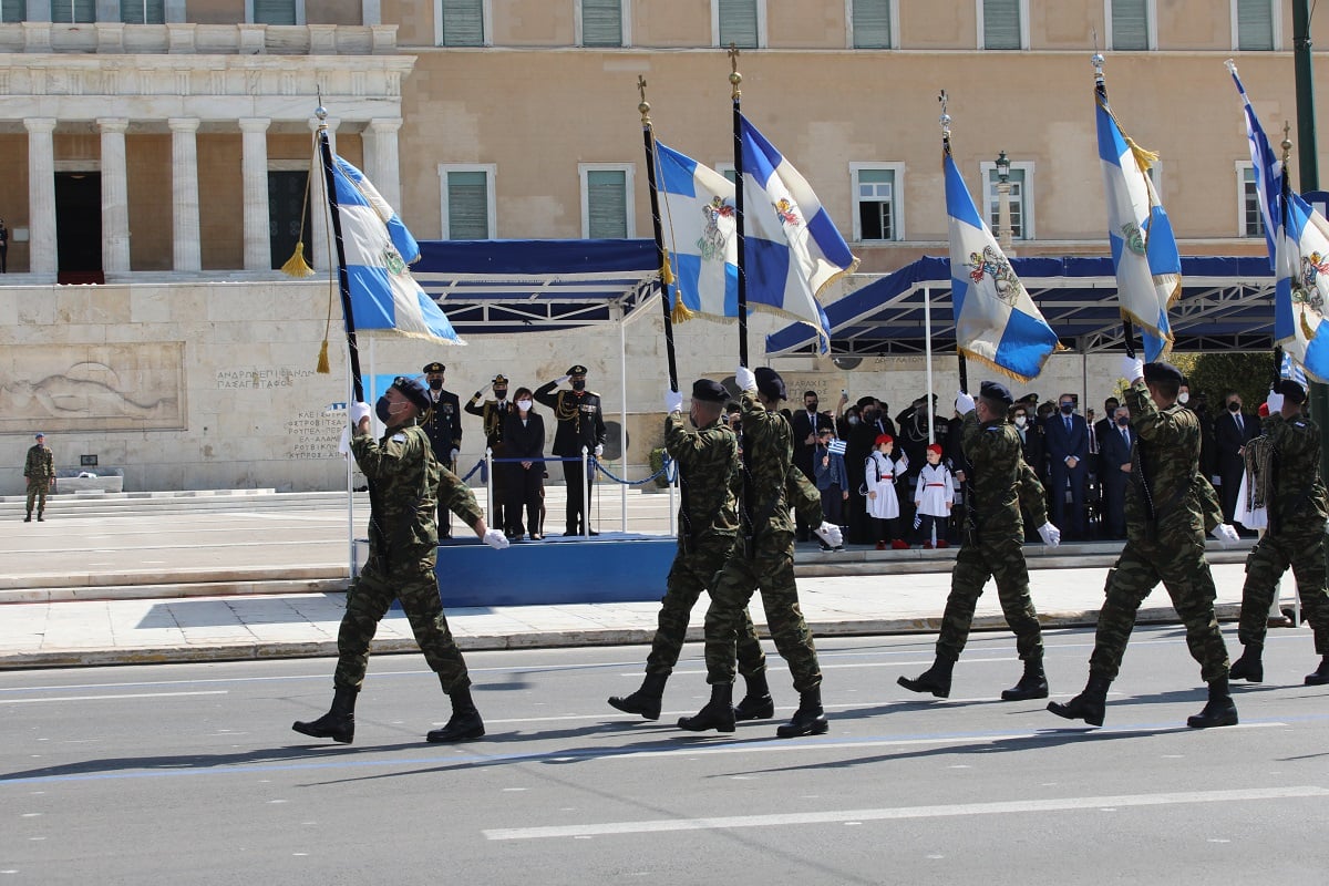 Παρέλαση 25ης Μαρτίου στην Αθήνα: Επί ποδός 2.000 αστυνομικοί υπό το ...