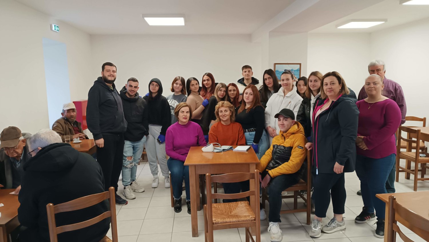 Διδακτική επίσκεψη του ΕΠΑΛ Ελασσόνας στο ΚΑΠΗ - larissanet.gr